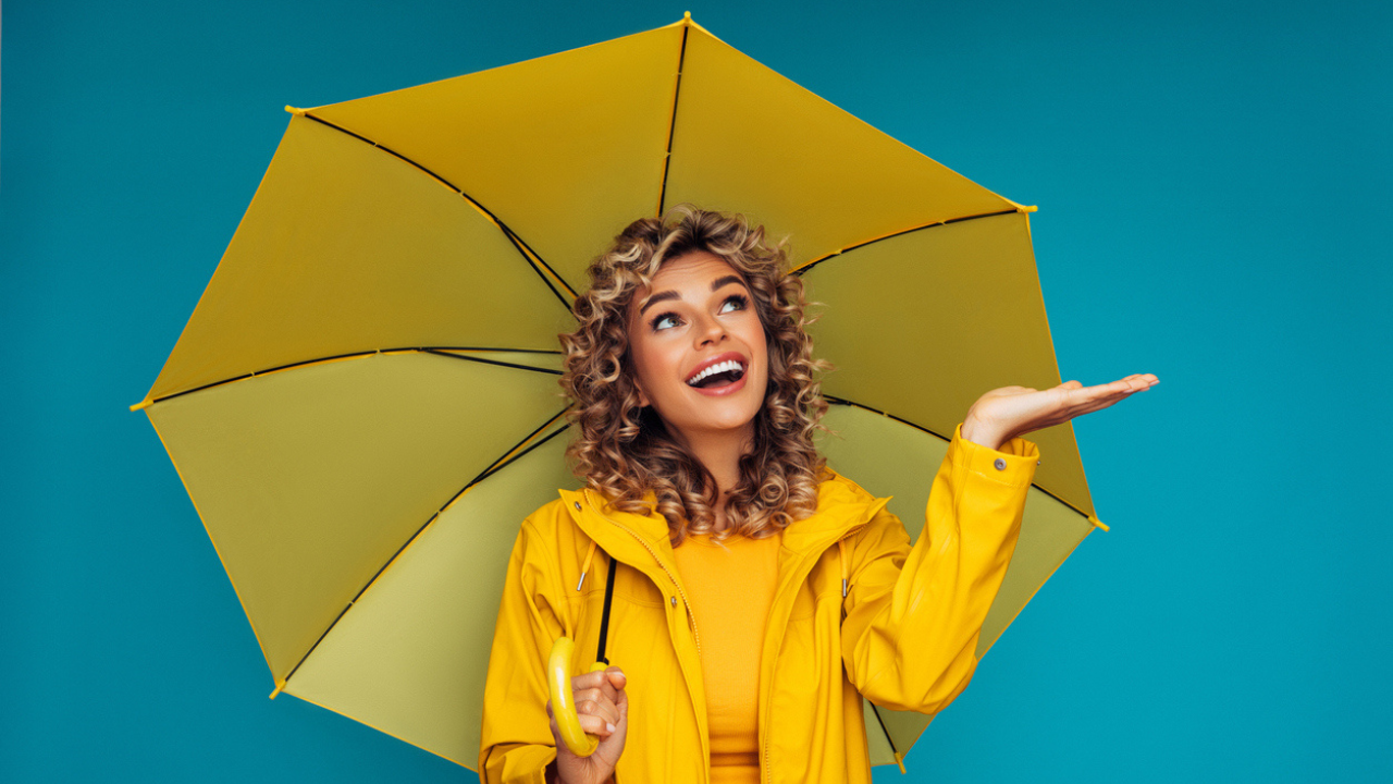 Rain- Proof Makeup Hacks | Make Your Look Long Lasting | Lifestyle News ...