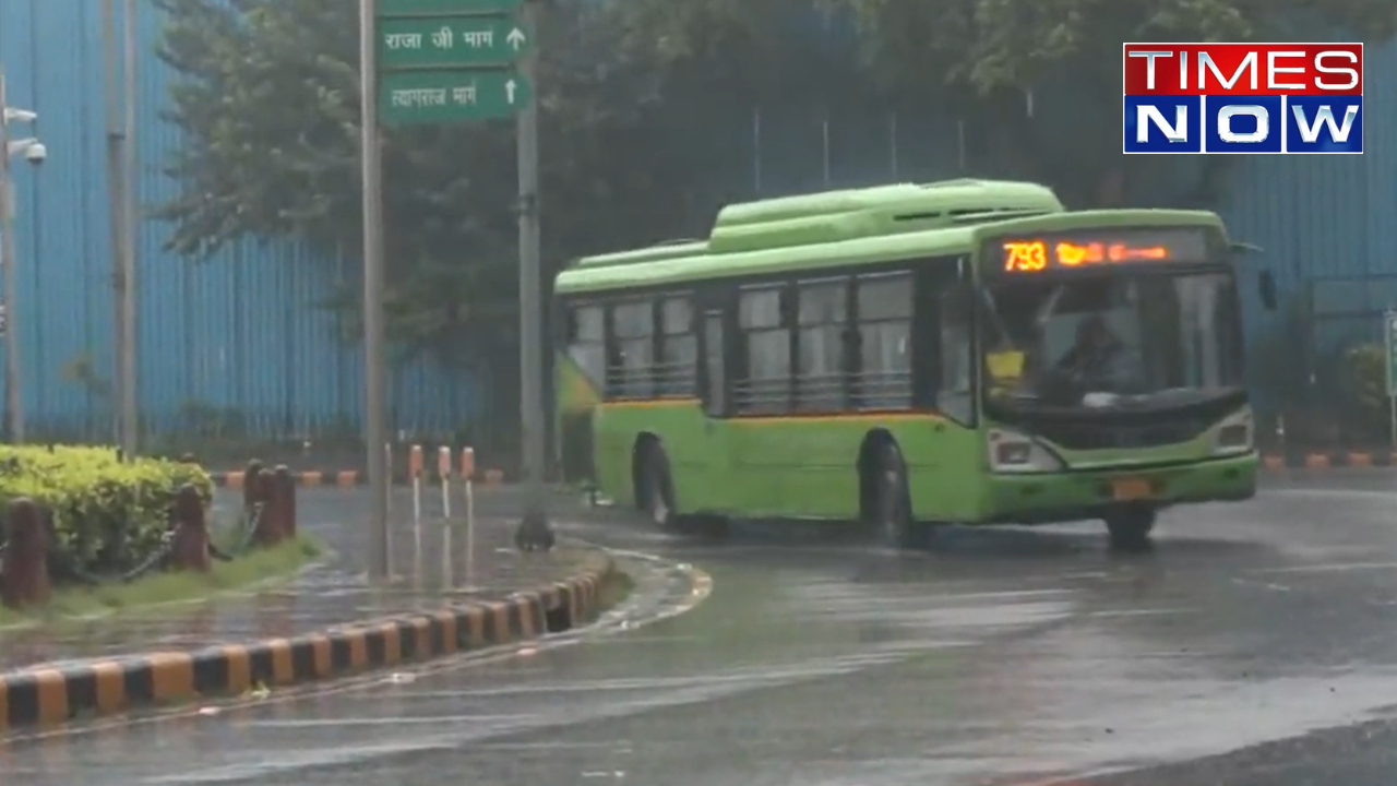 Delhi Weather: IMD Issues Yellow Alert For Saturday, Moderate Rain With Gusty Winds Likely ...