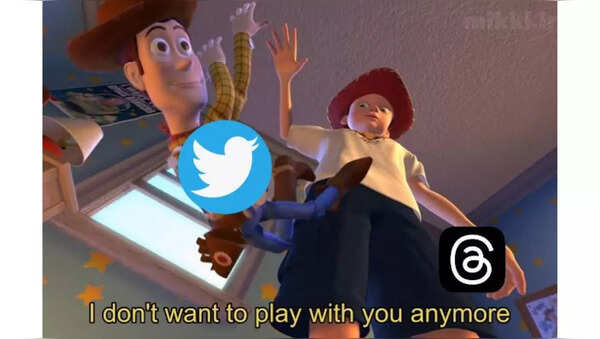 Threads vs Twitter: Netizens Roast Mark Zuckerberg’s New Platform With ...