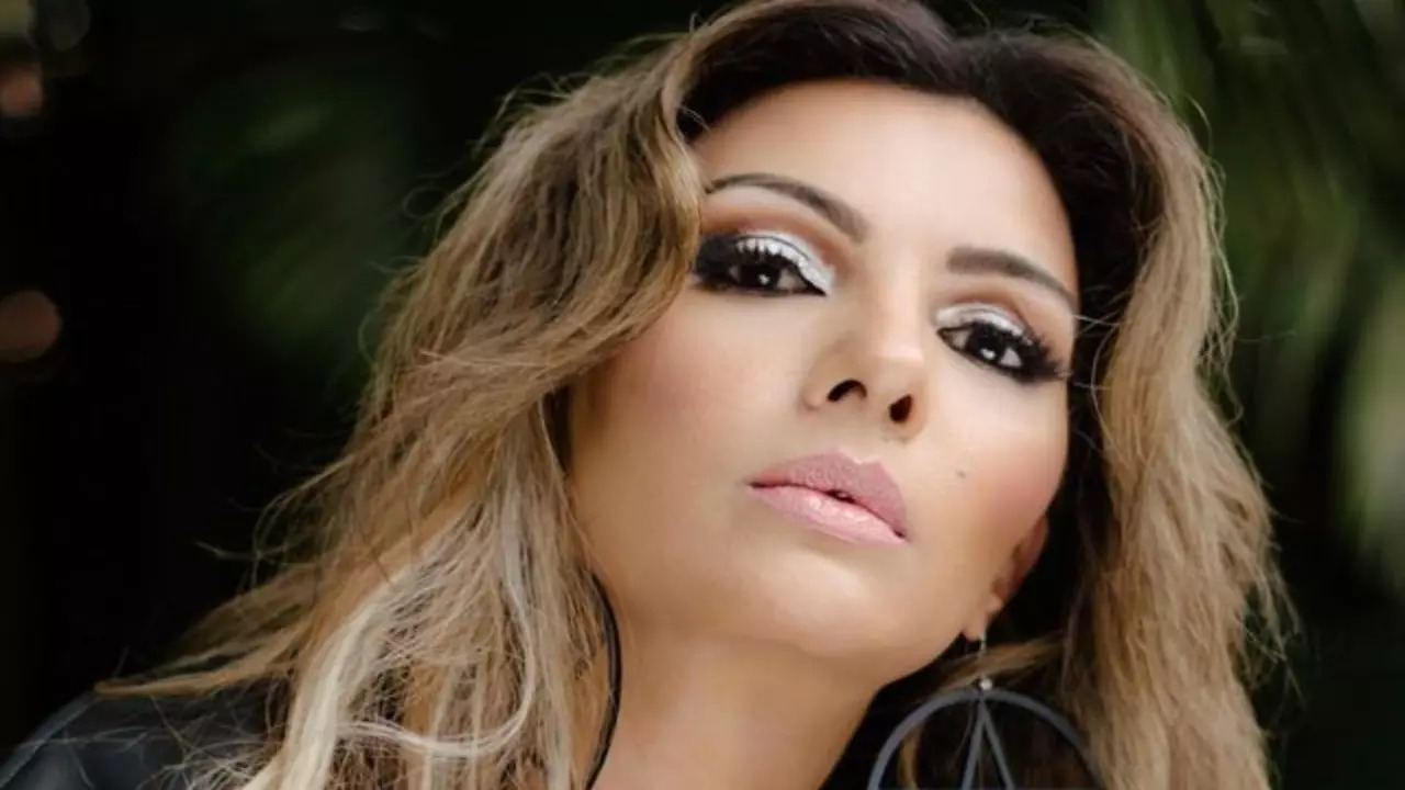 Salman Khan's EX Somy Ali Opens Up About Being Abused By 'Huge Star ...
