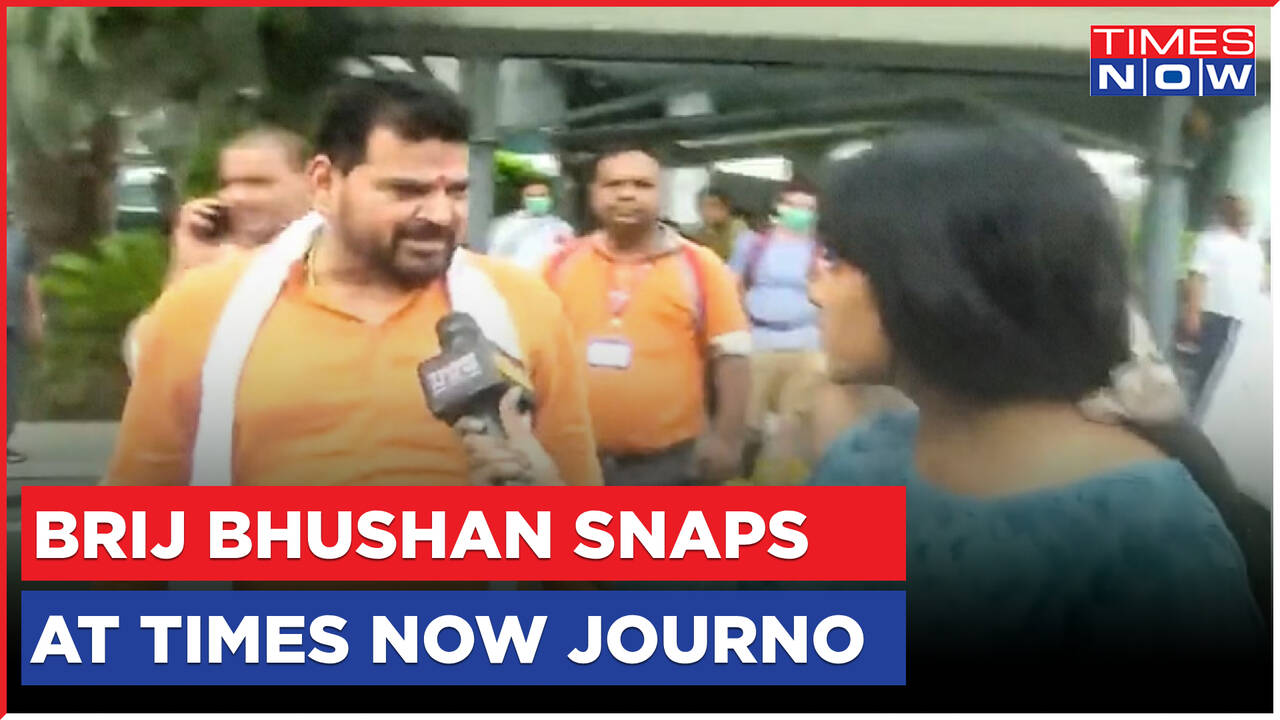 BJP MP Brij Bhushan Singh Snaps At Times Now Journalist, Slams Car Door On Her Mic | English ...