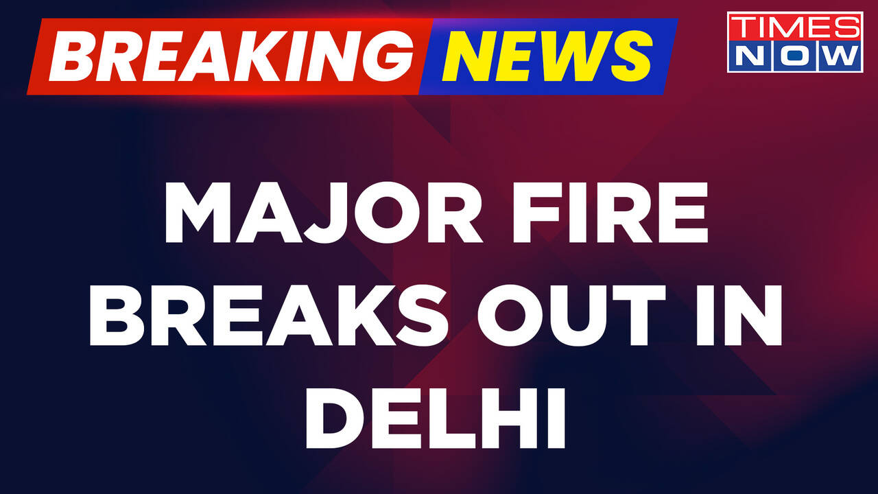 Breaking News | Major Fire Breaks Out In New Delhi's DCM Building | Shocking Visuals Emerge ...