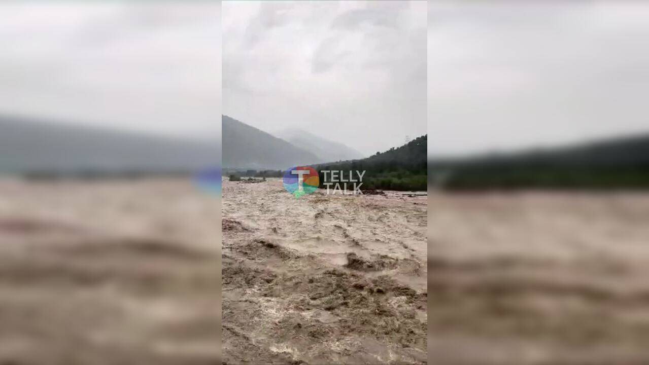 Ruslaan Mumtaz shares SHOCKING video of Manali floods