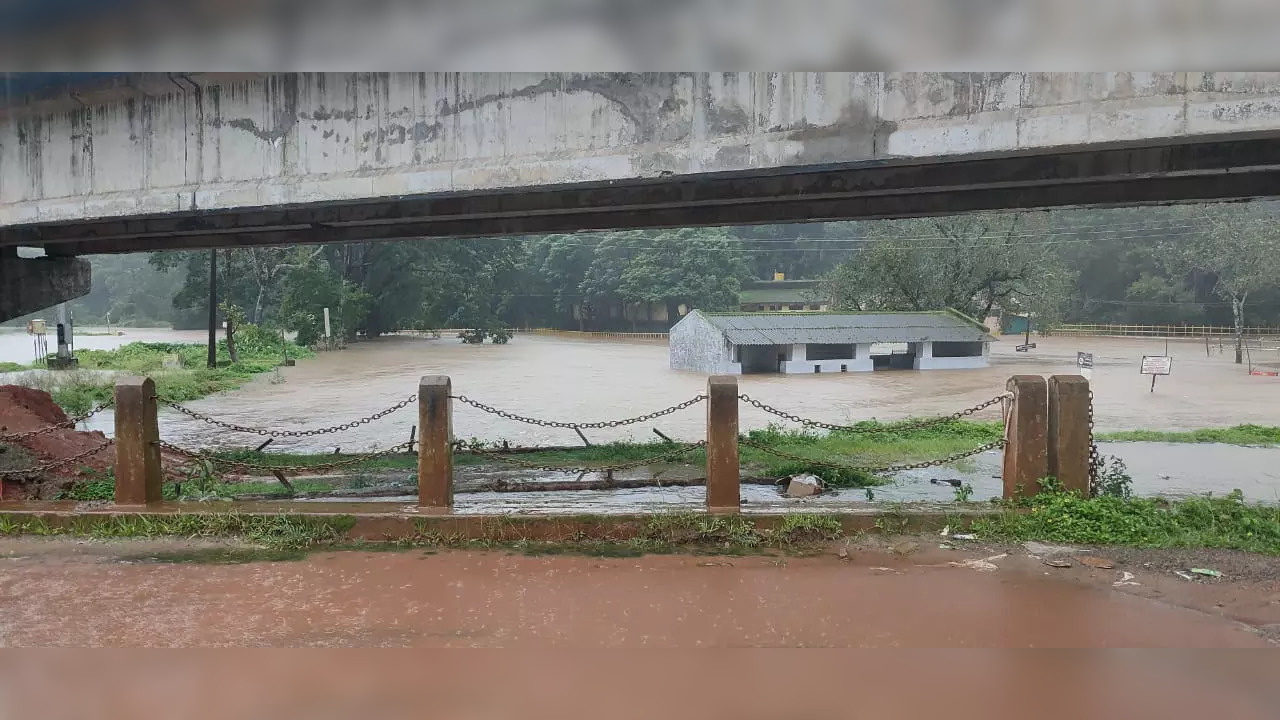 Karnataka Weather Update: Monsoon Mayhem In Kodagu District In ...