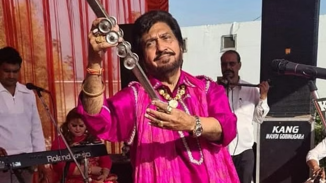 Legendary Punjabi Singer Surinder Shinda Dies At 64 | Entertainment ...