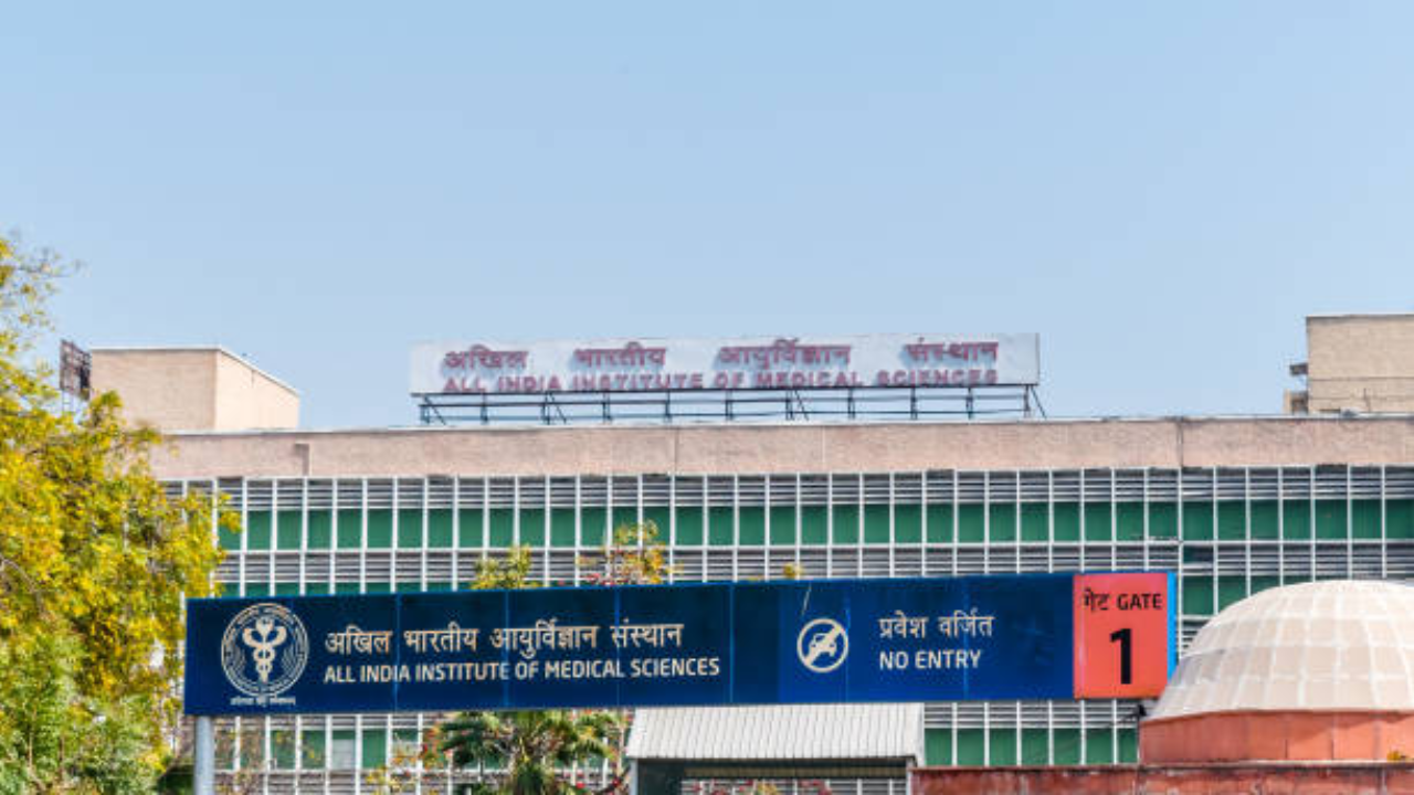 Delhi: AIIMS To Lease Fully Furnished Houses For Students, Doctors Near ...