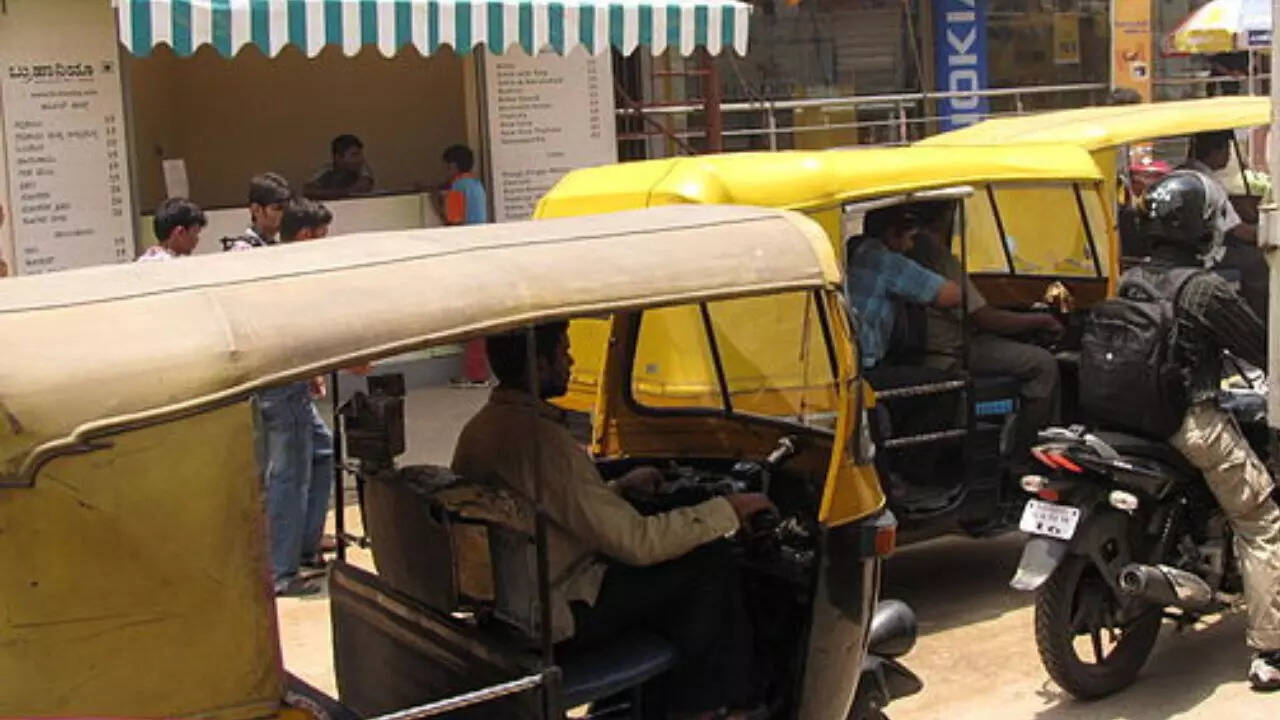 Peak Bengaluru: Auto ETA Shows 3-Hour Waiting Time for 45-Minute Ride ...