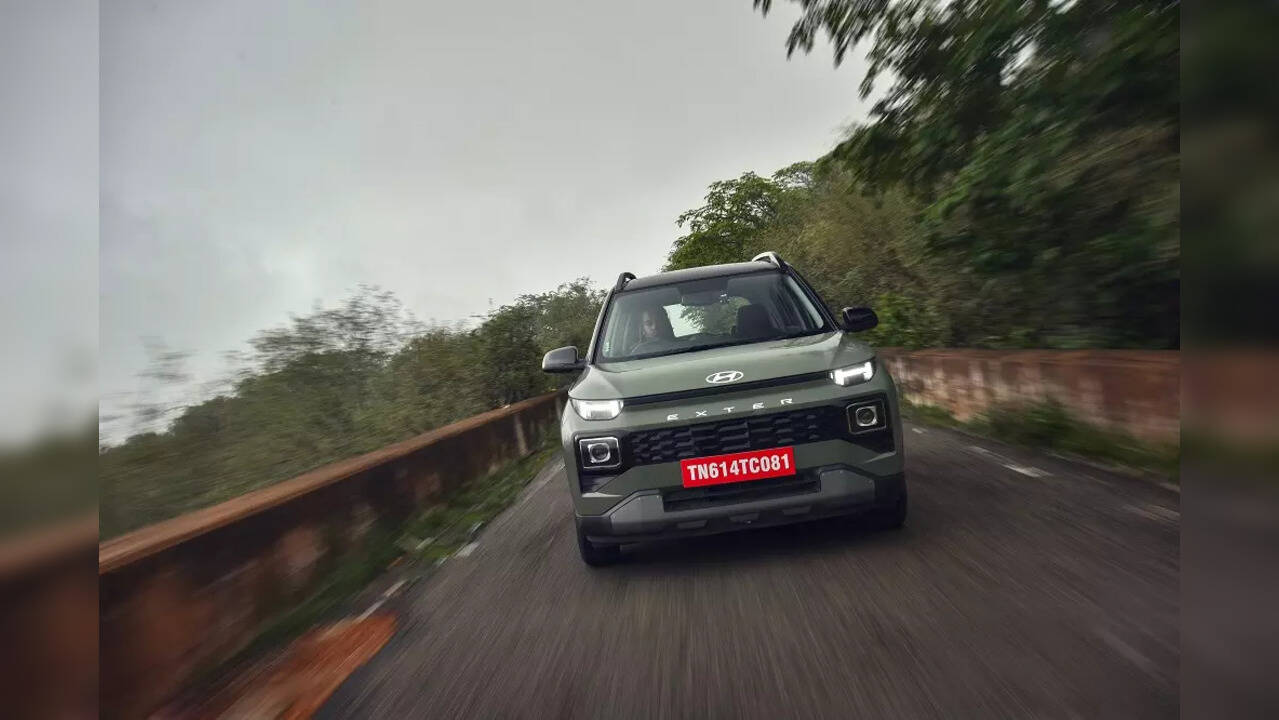 Exter Review | Hyundai Exter First Drive Review: Mileage, Colours, On ...