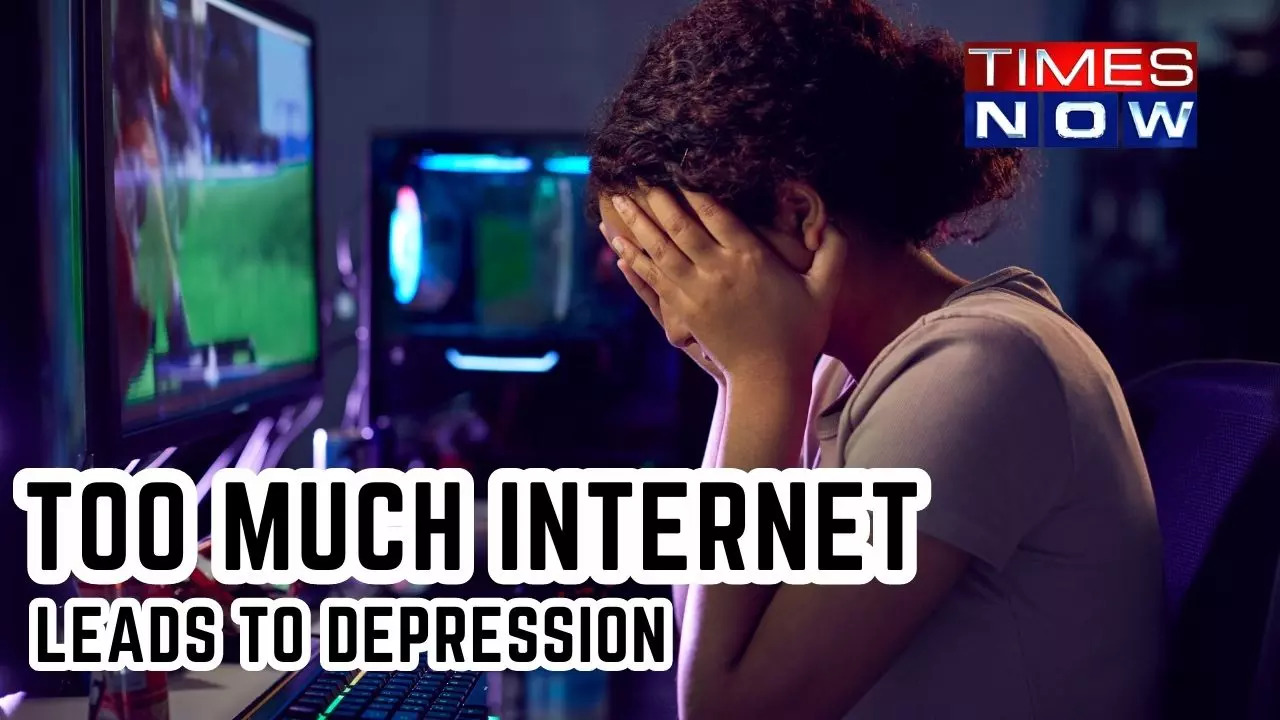 Teenage Girls Who Spend Long Hours on the Internet Show Depressive ...