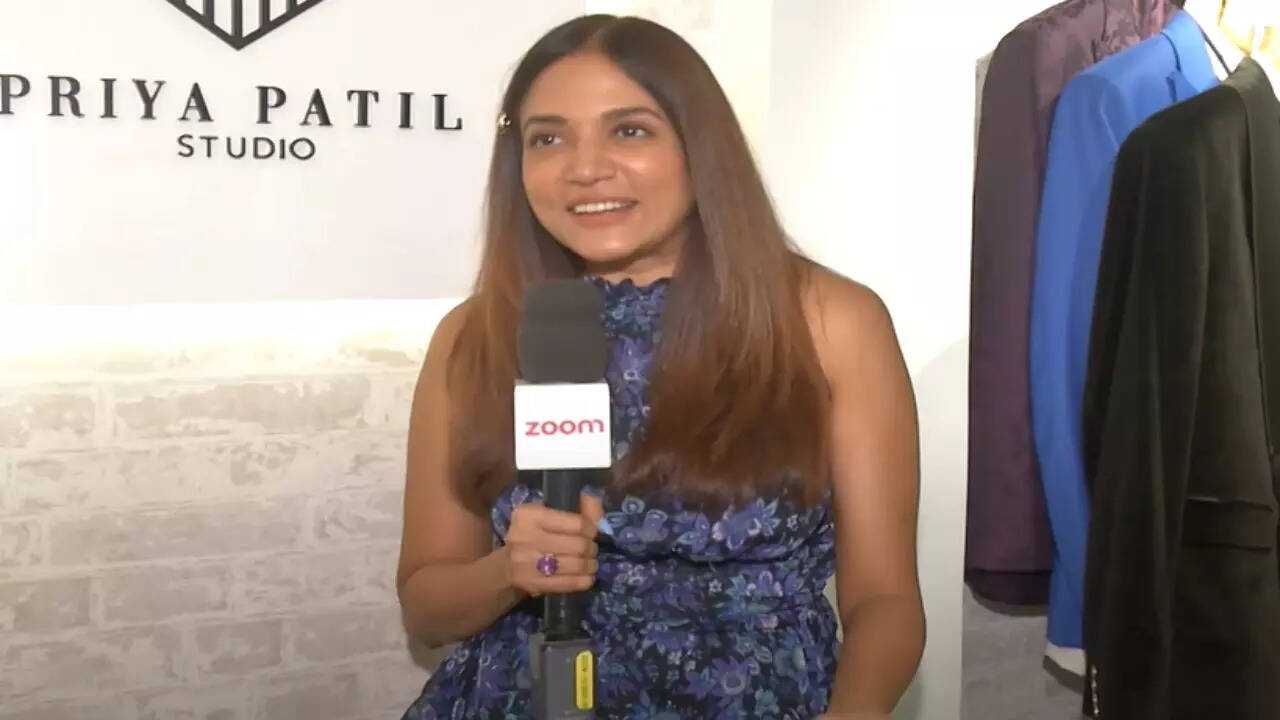 EXCLUSIVE! Amitabh Bachchan’s Designer Priya Patil Recalls Forgetting Phone In His Vanity. Know ...