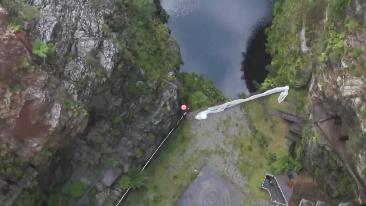 Viral Video: When A Spinning Basketball Was Dropped 460 Feet From ...