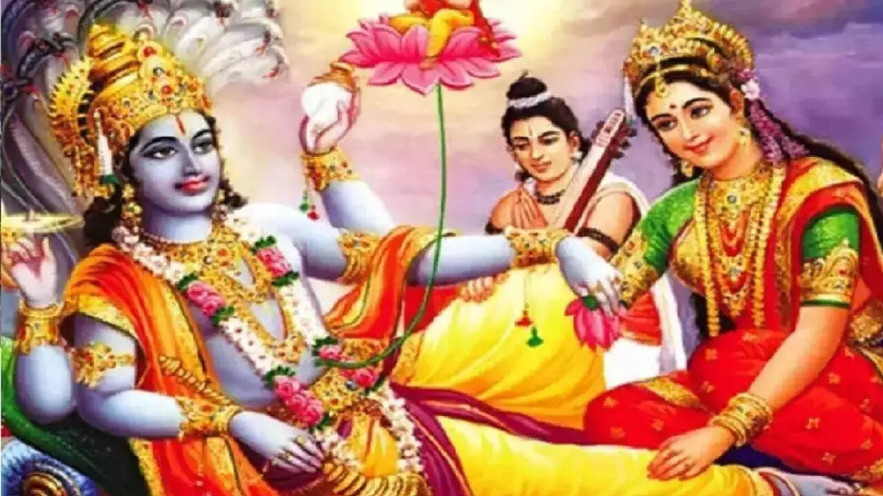 Parama Ekadashi 2023 Ritual worship of lord vishnu brings happiness and ...