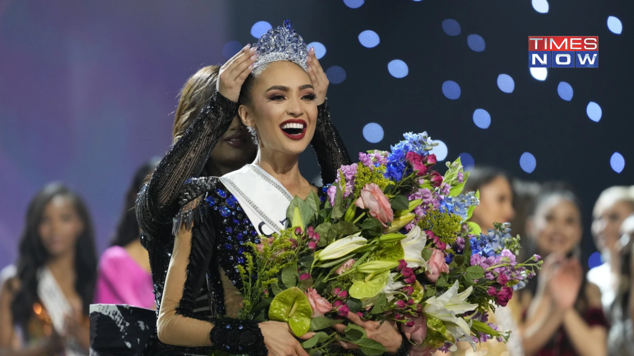 In a First, Miss Universe Removes Upper Age Limit for Contestants ...