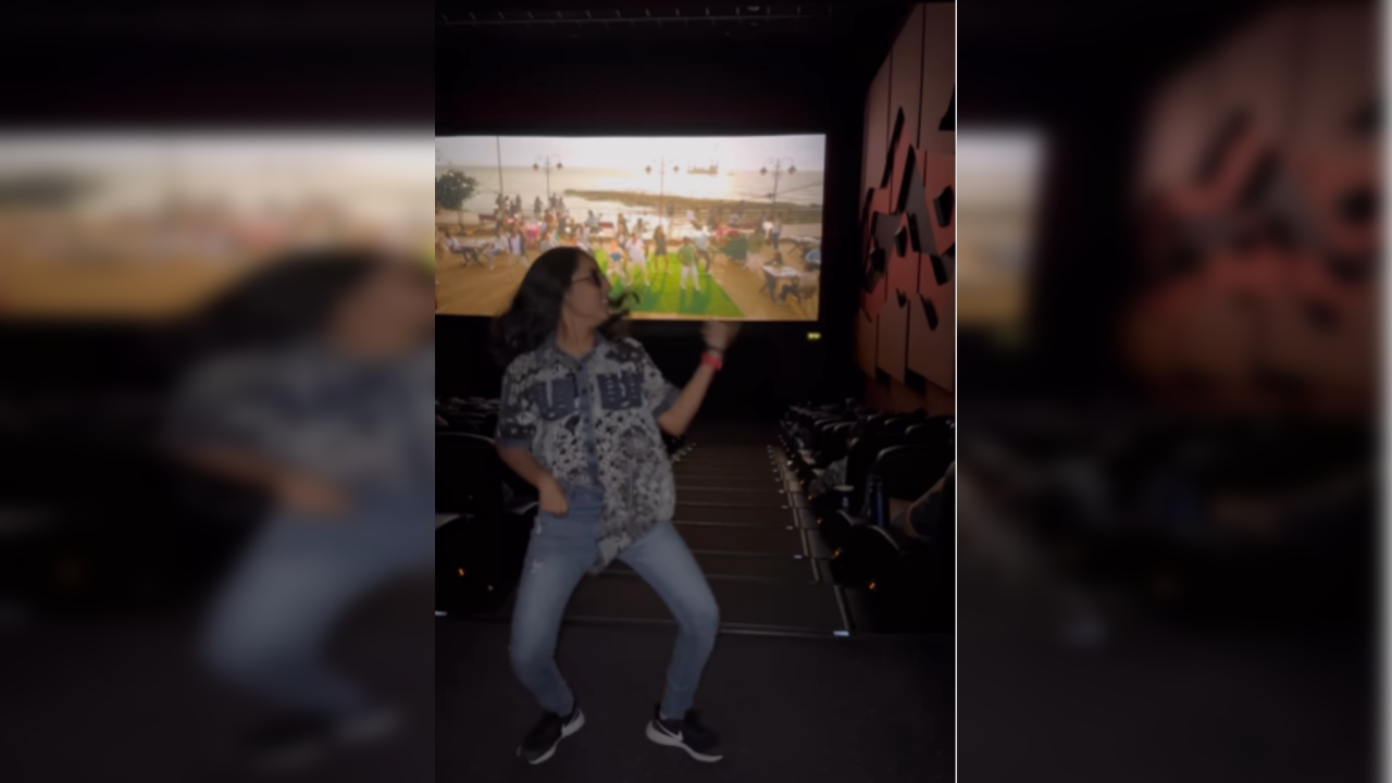 Once More, Please! Girl's Dance To SRK's 'Chaleya' Takes The Web By ...