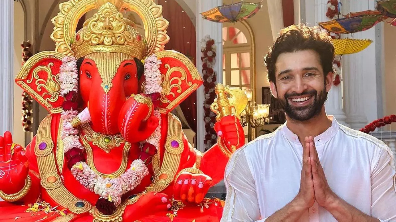 Neerja: DYK Neerja's Rajveer Singh Took Inspiration From Hrithik Roshan ...