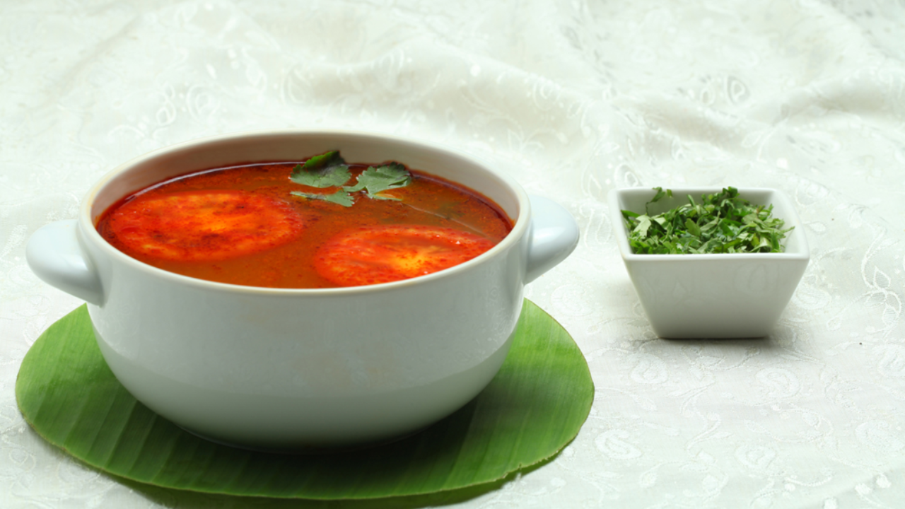 Know Why This Doctor Recommends Having Rasam Often (Recipe Inside ...