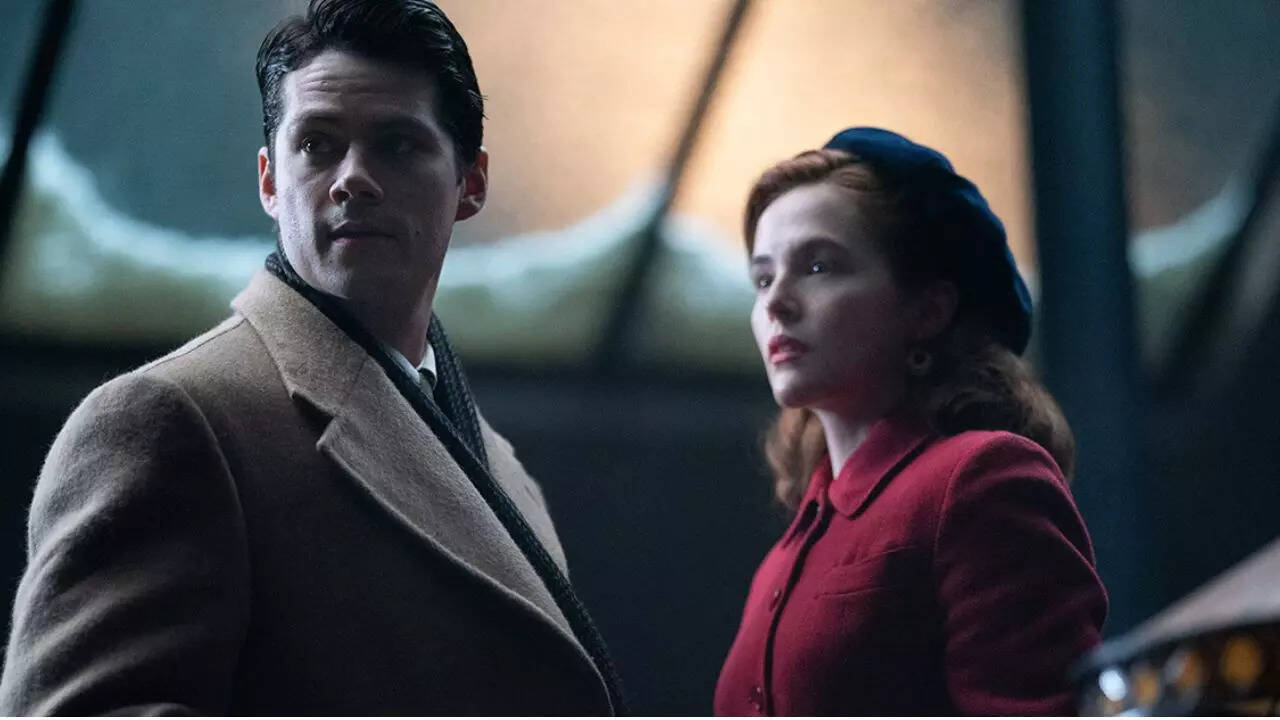 The Outfit Review: Mark Rylance Starrer Is Tense, Edge-Of-The-Seat ...