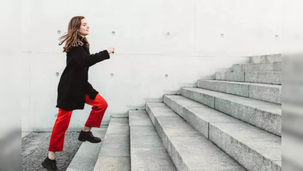 Walking Up 5 Flights Of Stairs Can Prevent Heart Attack, Says Study ...