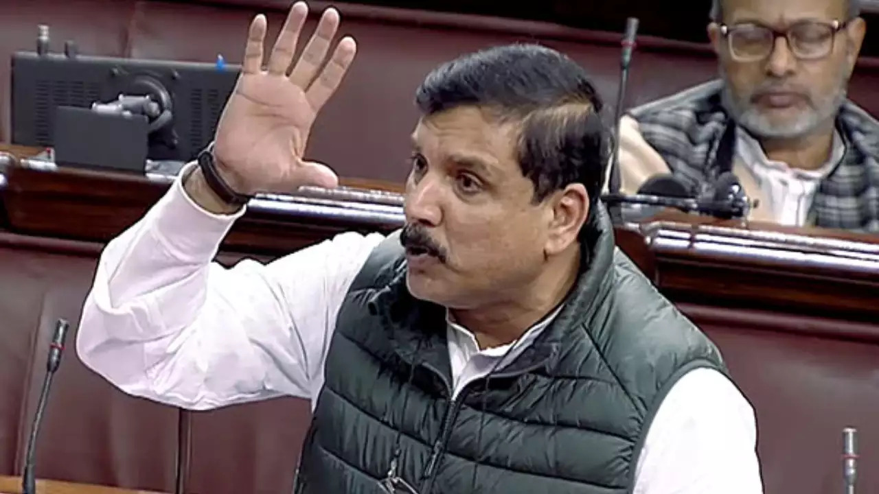 ED Searches AAP MP Sanjay Singh's Delhi Residence In Liquor Policy Case | India News, Times Now