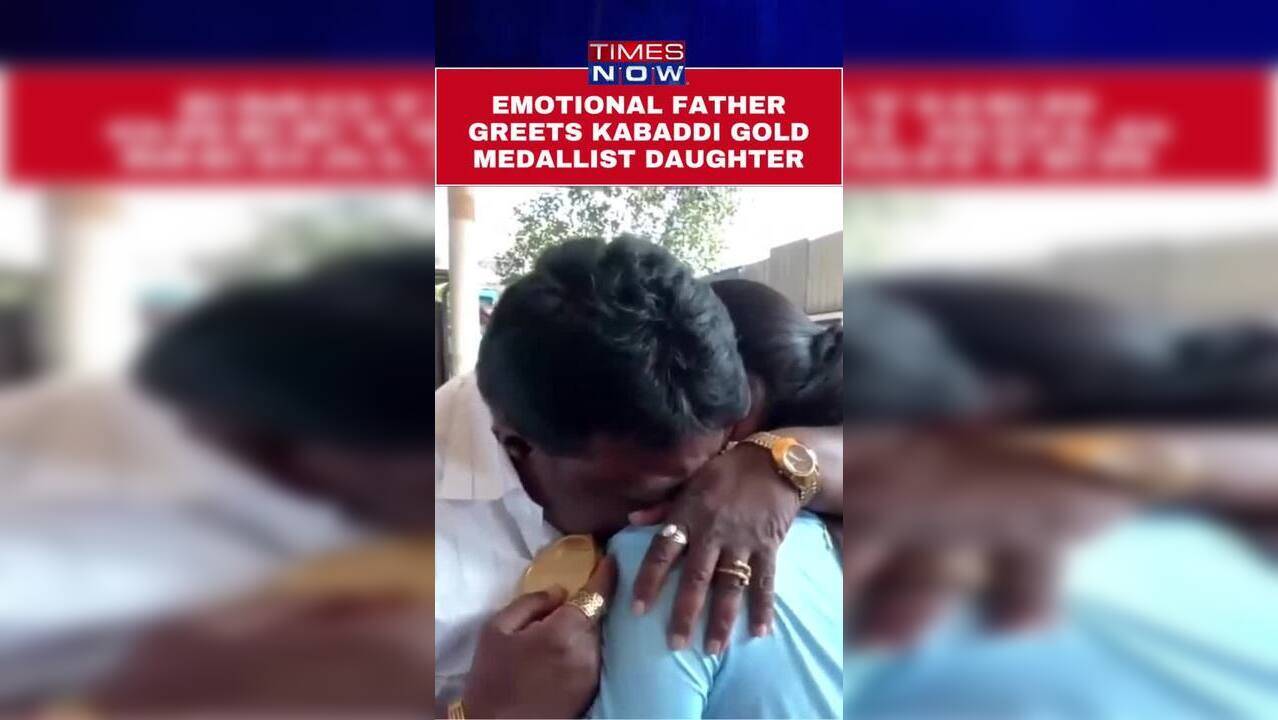 Kabaddi Player Snehal Shinde’s Father Pradeep Shinde Gets Emotional At Pune Airport