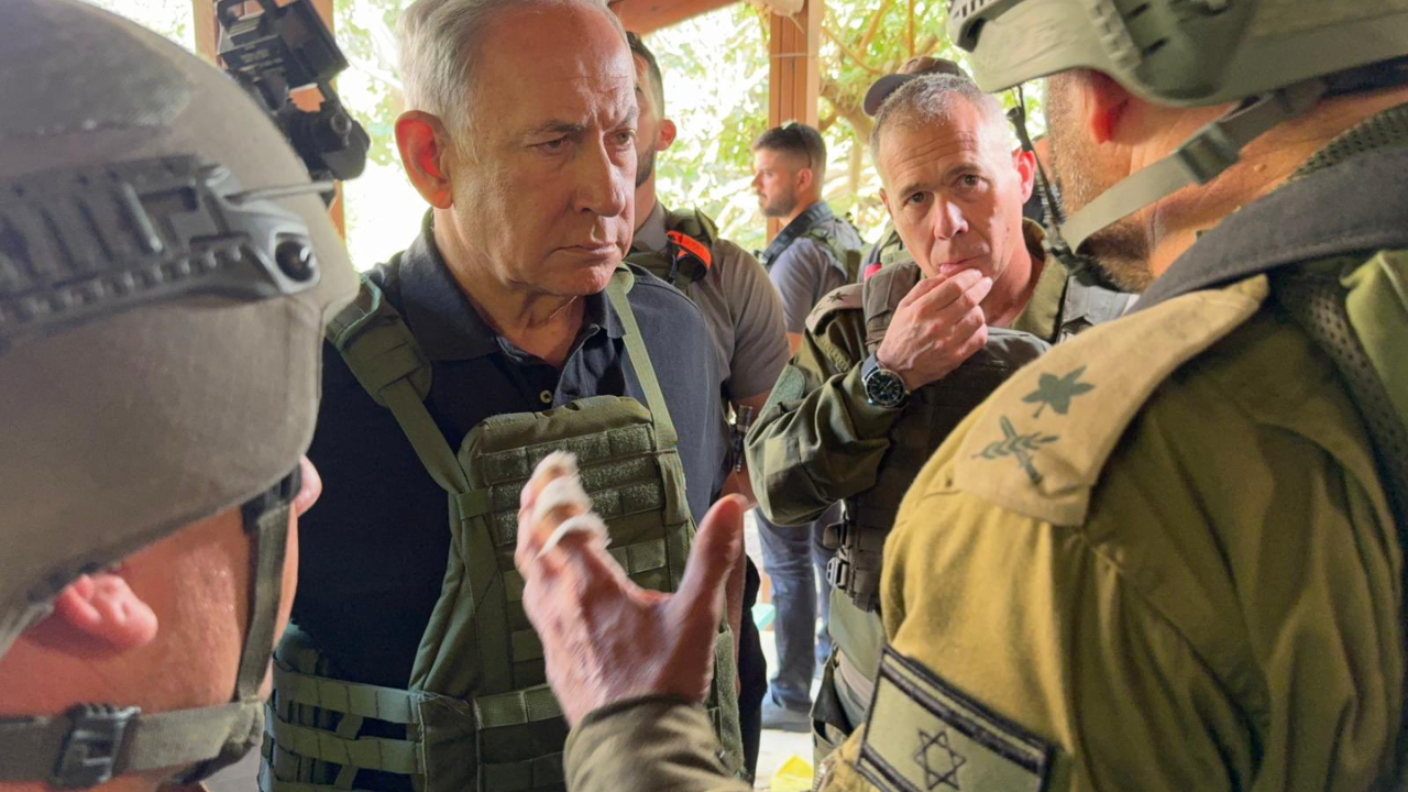 'We Are All Ready': Israel PM Benjamin Netanyahu Visits Frontline ...