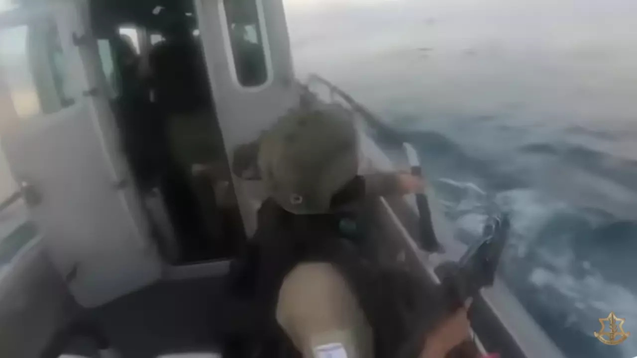 Video: How Israel Navy Foiled Hamas Infiltration By Sea On October 7 ...