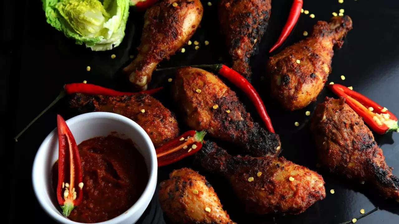 Love Spicy Food? Here’s How Extremely Spicy Food Affects Your Body ...