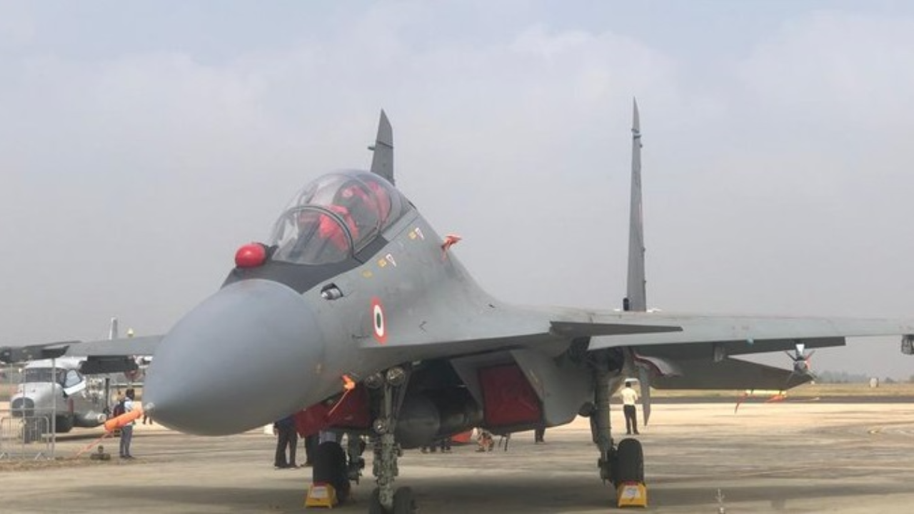 IAF Issues Tender To HAL For Buying 12 Su-30 MKI Fighter Jets | India ...