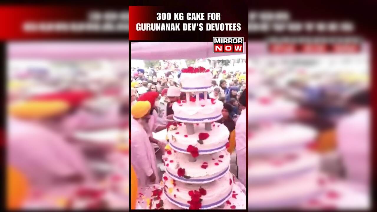 300 Kg Cake For Guru Nanak Dev's Devotees