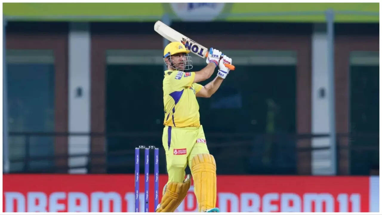 MS Dhoni Drives Luxurious Mercedes G Class With A James Bond Connection ...