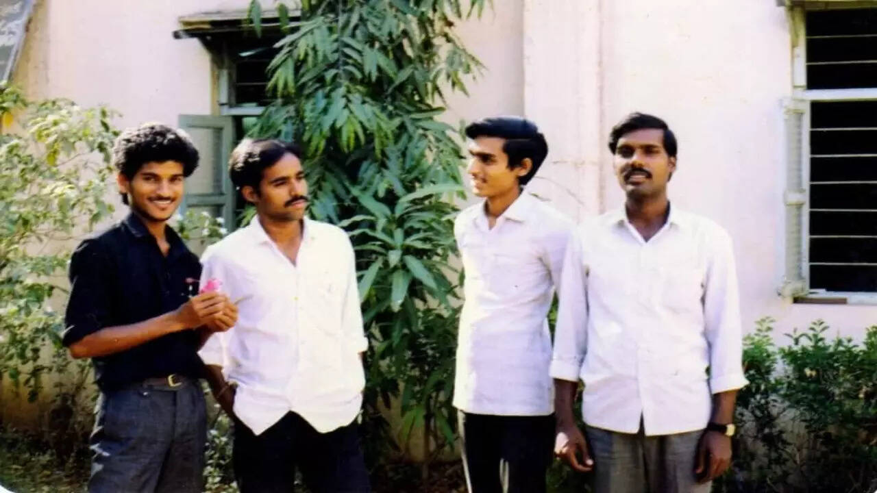 వైరల్ అవుతున్న రేవంత్ రెడ్డి ఫొటో.. అసలు స్టోరి ఏమిటంటే- Revanth Redd ...