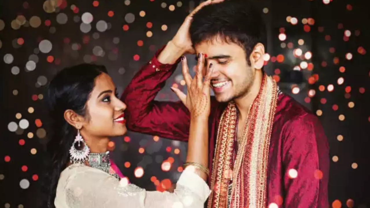 astro tips apply tilak on forehead daily for get amazing benefits - दररोज कपाळाला लावा टिळा अन् ...