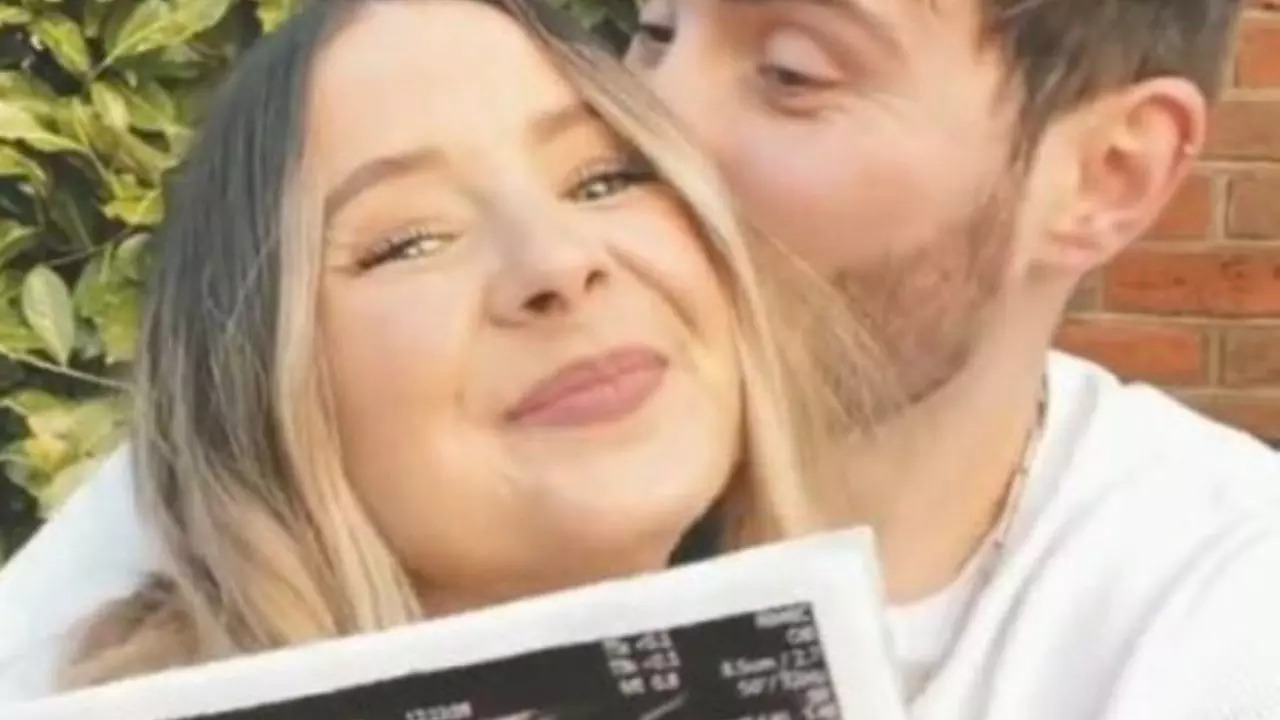 Zoe Sugg Baby News: YouTuber Zoe Sugg Welcomes Second Child With Fiancé ...