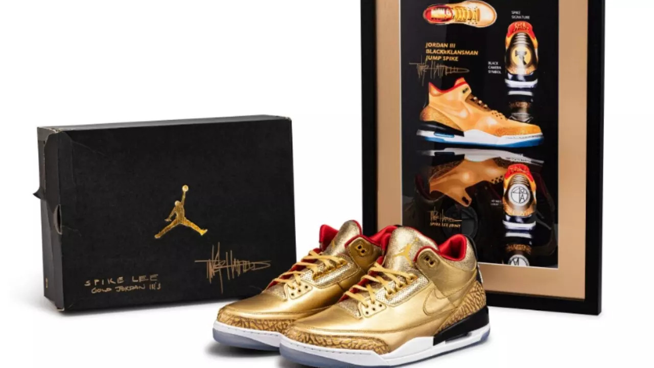Nike Air Jordan 3 Shoes Worth Rs 8 Lakh Found in Donation Bin | Viral ...