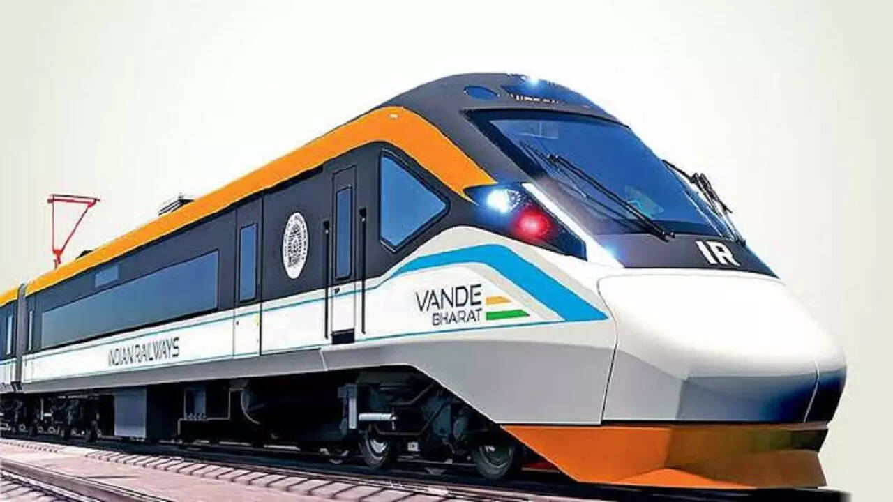Indian Railways Vande Bharat express Long distance sleeper version ...