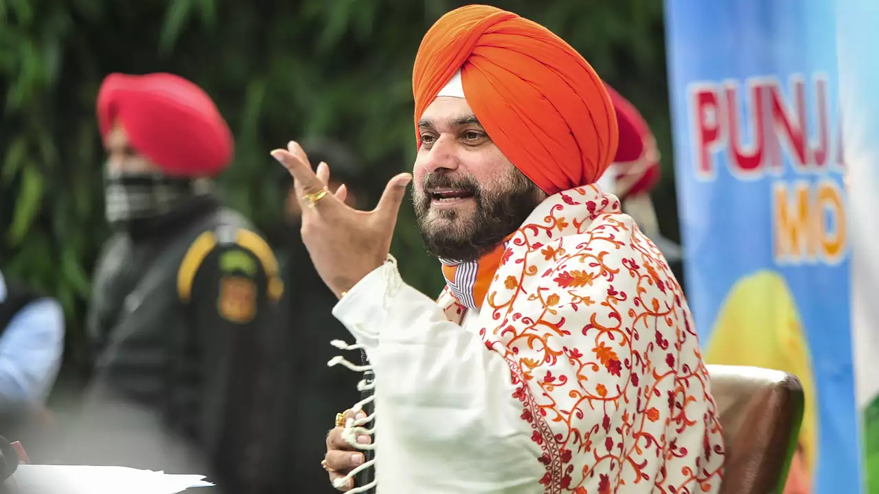 Navjot Singh Sidhu: Will Navjot Singh Sidhu Contest 2024 Polls? Here's ...