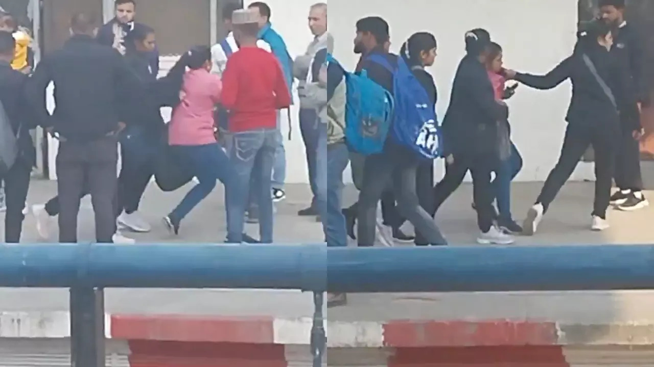 Viral Video: Female TTE Manhandles Woman Traveller at Bareilly Junction ...