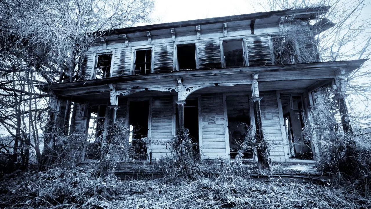 These Haunted Places in India Will Send A Shiver Down Your Spine