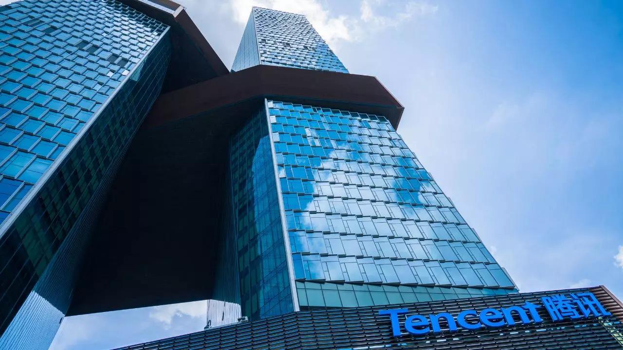 Tencent: Tencent's Shares Drop; 80 Billion Dollar Loss After China Imposes New Rules On Video ...
