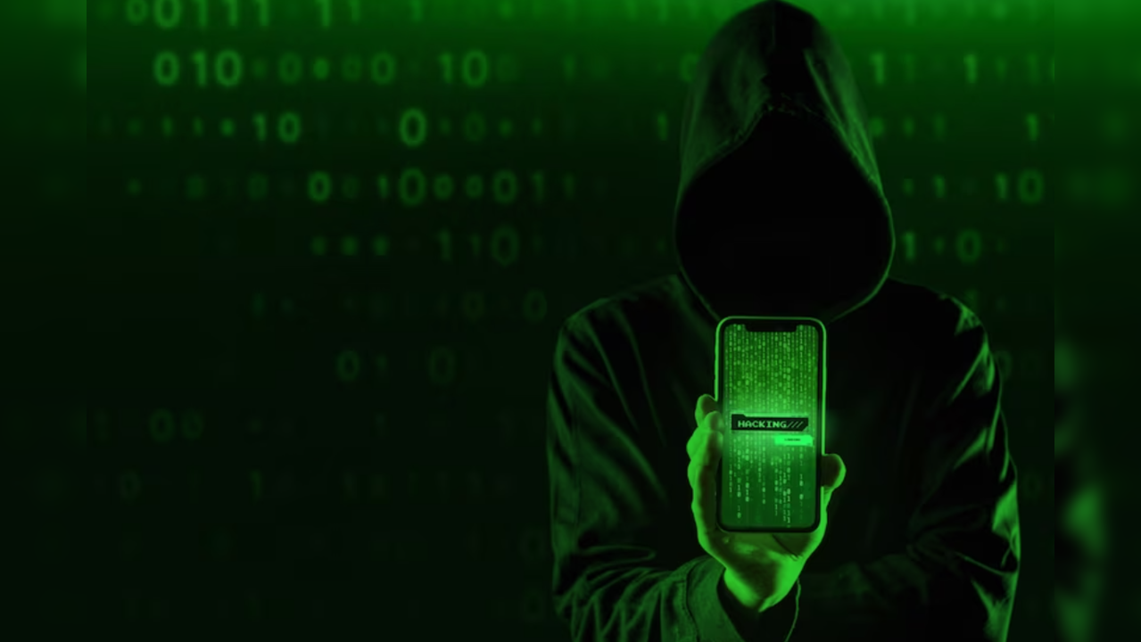 WhatsApp Hacked: Beware! 7 Ways Your WhatsApp Can Be Hacked ...