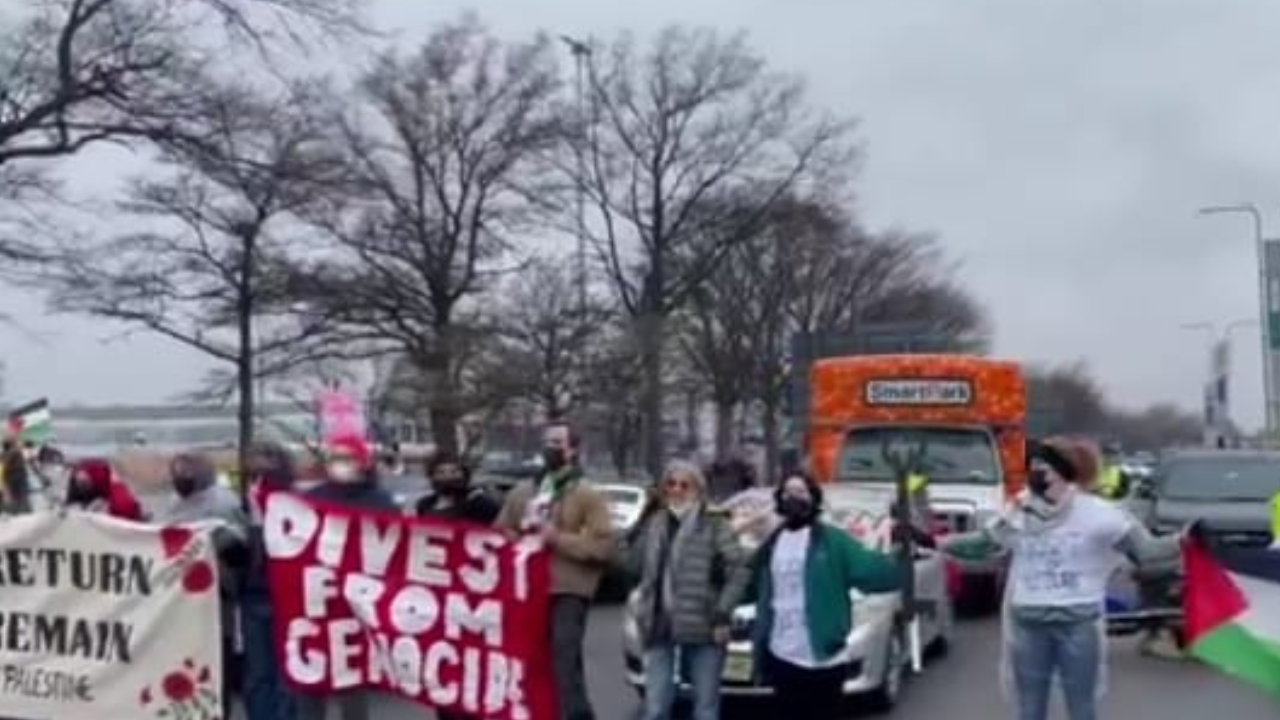 US Airport Protests Today: Protests Near JFK And LAX International ...