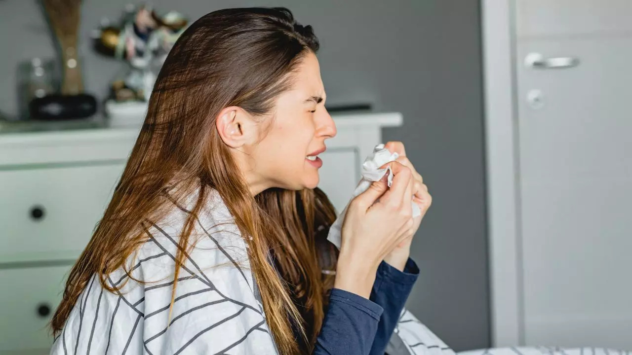 Easy Ways To Minimize Cough: Dealing with Winter Colds? Simple Ways to ...