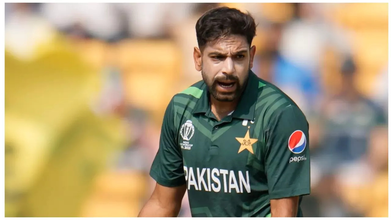 AUS vs PAK: Haris Rauf spotted with Pakistan team ahead of 3rd Test ...