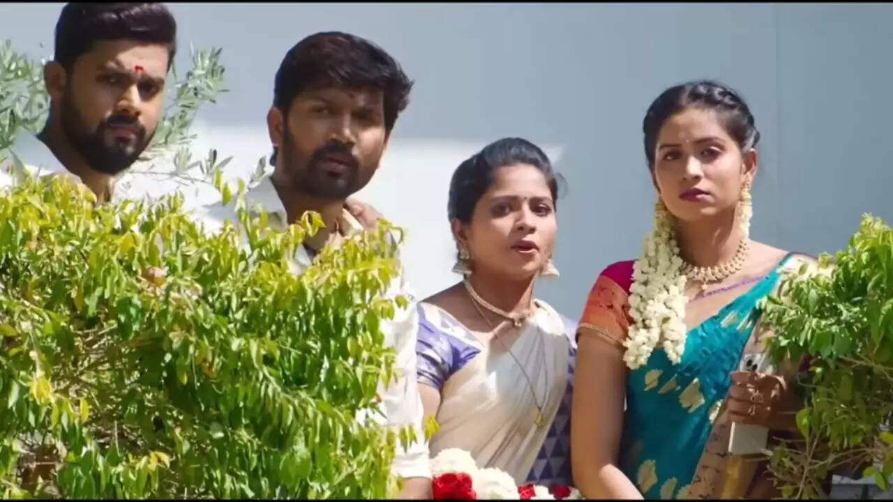 Kumbaari Movie Review: A Promising Tale of Friendship and Sibling Love ...