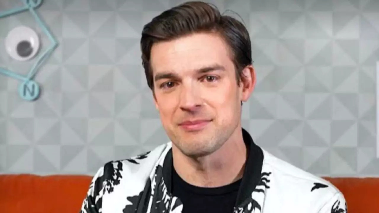 Youtuber Matpat: Who Is MatPat? Age, Net Worth, Wife Stephanie Patrick ...