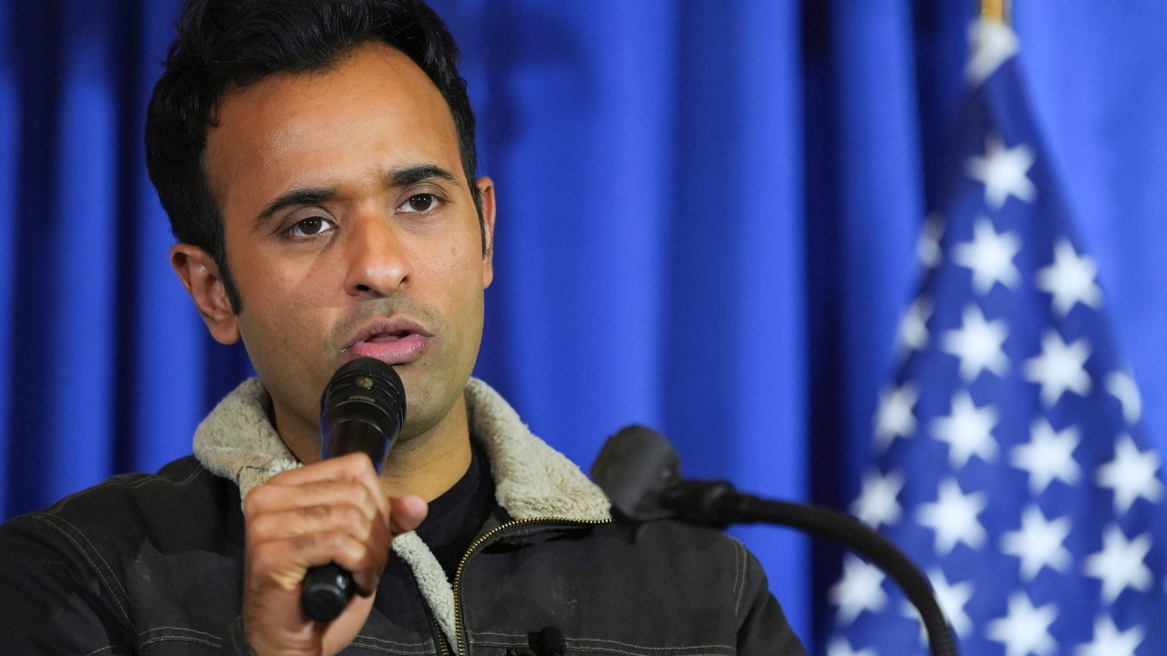 Vivek Ramaswamy: Ramaswamy Predicts '2-Horse Race' Between Trump And ...