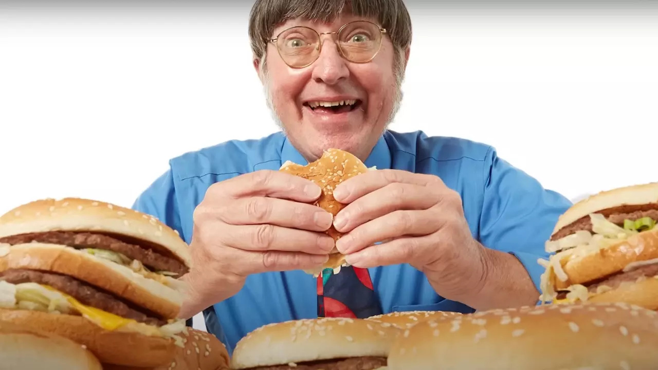This Man Has Been Eating a McDonald’s Big Mac Burger Every Day Since ...