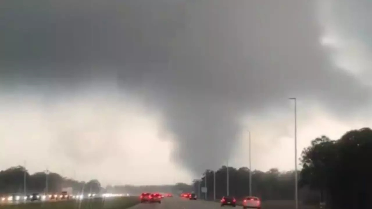 Live Tornado Tracker: Port St. Lucie Tornado Touchdown: When Will ...