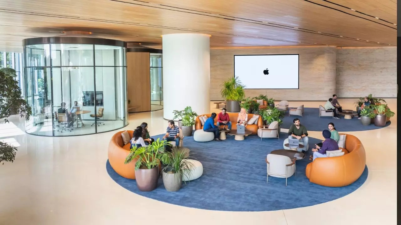 Apple Bangalore Office: Apple Opens New Office In Bengaluru, To House ...