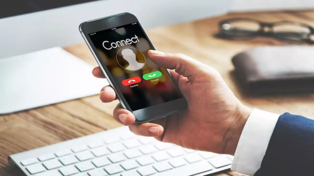 How to Turn On Call Forwarding Option on Android Device | How To News ...
